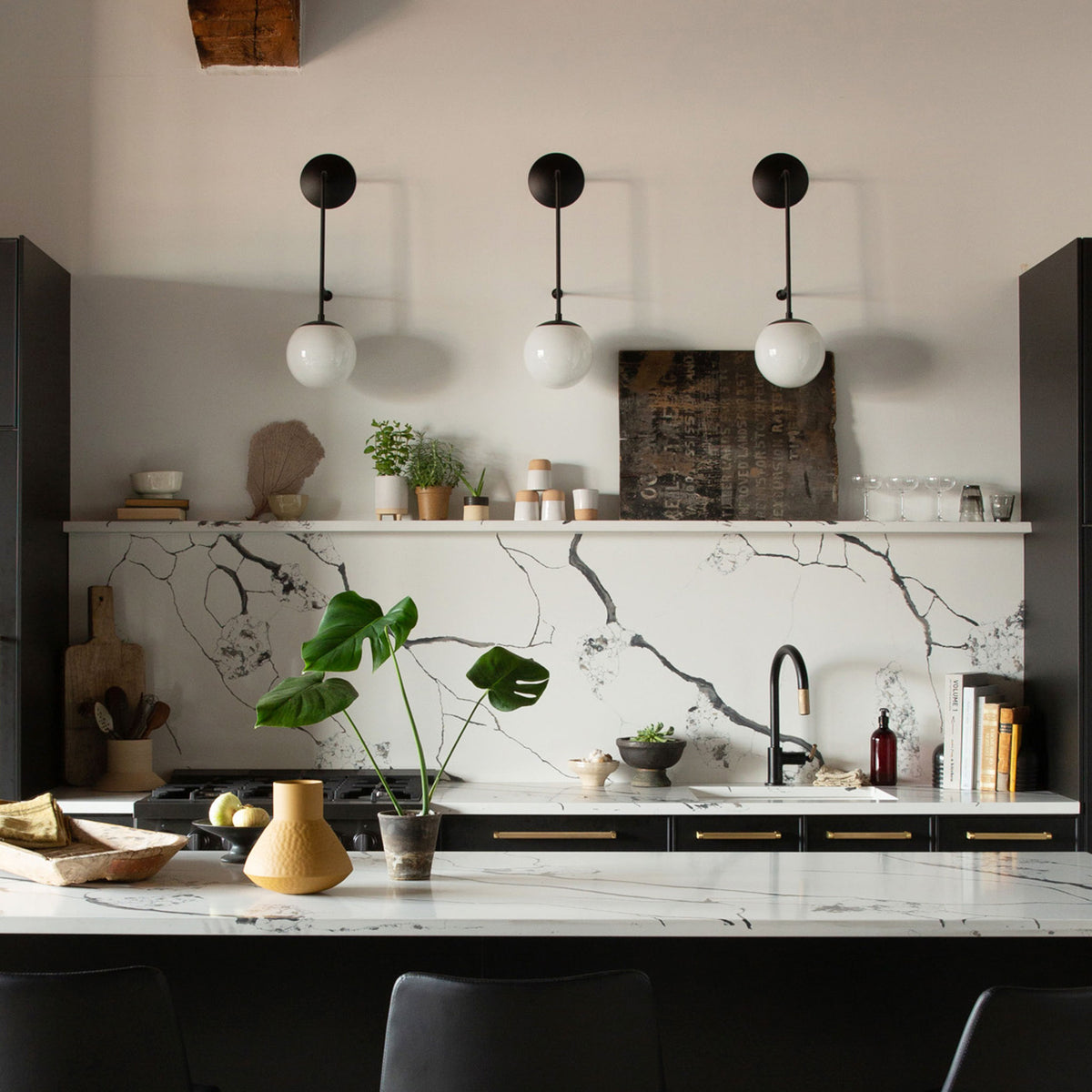 How-to Mix Lighting, Hardware, and Plumbing Finishes – Cedar & Moss