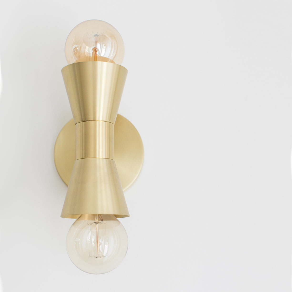 Mira Modern Wall Sconce by Cedar & Moss | Fine Artisan Lighting